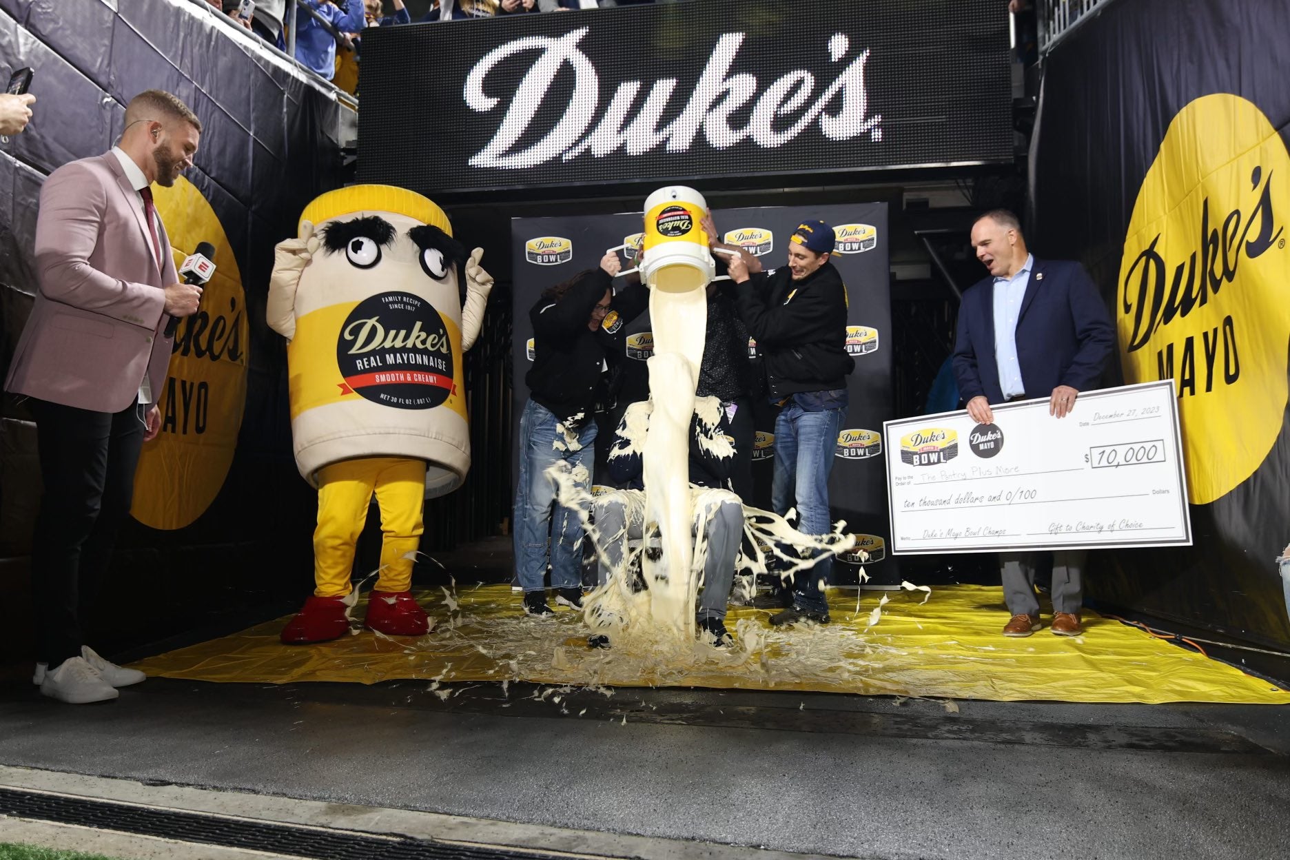 West Virginia’s Neal Brown Drenched in Mayonnaise After Duke’s Mayo Bo ...